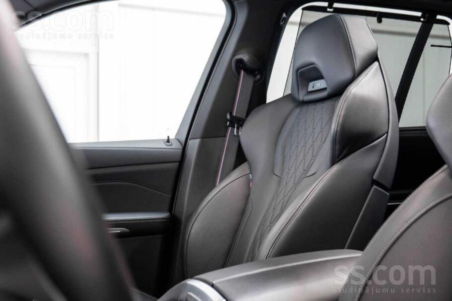 Pelēks BMW X5 2023 Tukums, ar dzinēja tilpumu 3.00 L un nobraukumu 32 tūkst. km par 79990 €, foto 8 vietnē AUTOMOTO.COM.LV