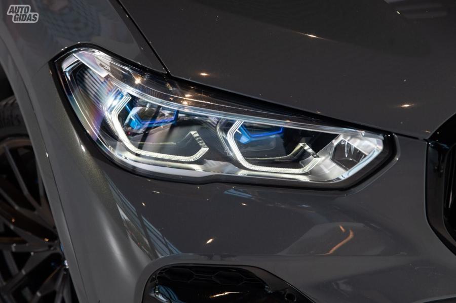 Pelēks BMW X5 2023 Kauņa, ar dzinēja tilpumu 3.00 L un nobraukumu 93 tūkst. km par 54771 €, foto 5 vietnē AUTOMOTO.COM.LV
