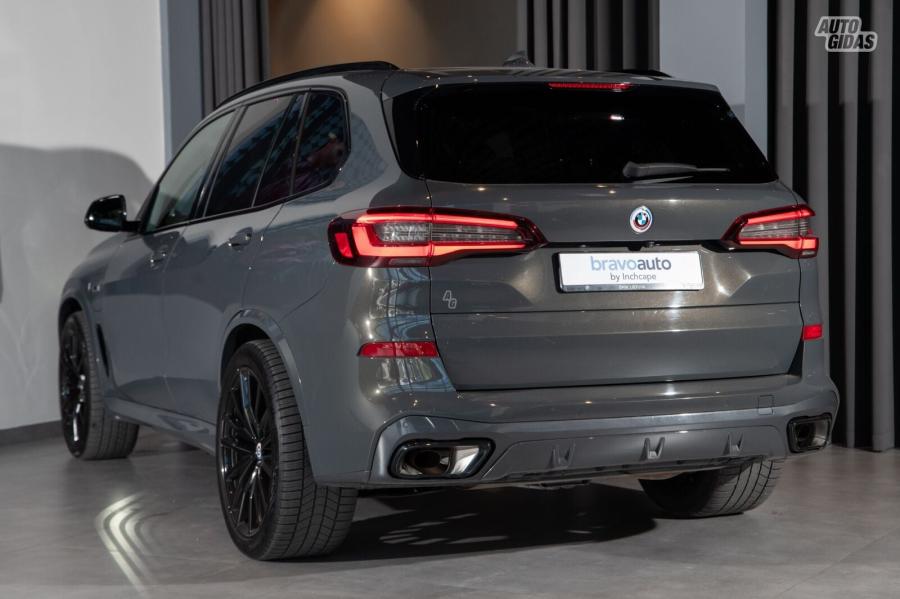 Pelēks BMW X5 2023 Kauņa, ar dzinēja tilpumu 3.00 L un nobraukumu 93 tūkst. km par 54771 €, foto 8 vietnē AUTOMOTO.COM.LV