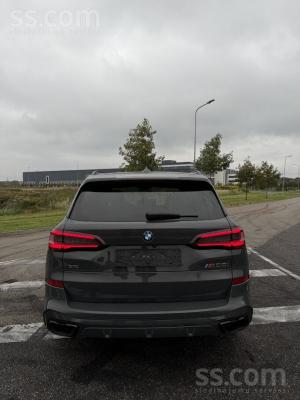 Pelēks BMW X5 2023 Rīga, ar dzinēja tilpumu 4.40 L un nobraukumu 220 tūkst. km par 36000 €, foto 6 vietnē AUTOMOTO.COM.LV