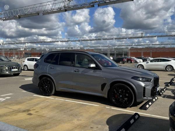 Pelēks BMW X5 2024 Kauņa, ar dzinēja tilpumu 3.00 L un nobraukumu 23 tūkst. km par 87900 €, foto 2 vietnē AUTOMOTO.COM.LV
