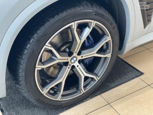 Pelēks BMW X5 2024 Klaipėda, ar dzinēja tilpumu 3.00 L un nobraukumu 40 tūkst. km par 81599 €, foto 9 vietnē AUTOMOTO.COM.LV