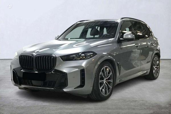 Grey BMW X5 2024 in Vilnius, with an engine capacity of 2.99 L and mileage of 115 thousand km for 69990 €, photo 3 on AUTOMOTO.COM.LV