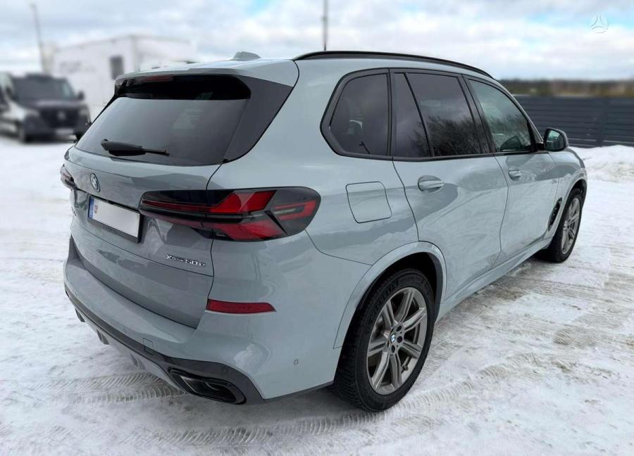 Pelēks BMW X5 2024 Kauņa, ar dzinēja tilpumu 3.00 L un nobraukumu 35 tūkst. km par 84200 €, foto 4 vietnē AUTOMOTO.COM.LV