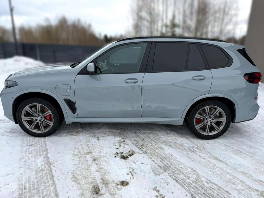 Pelēks BMW X5 2024 Kauņa, ar dzinēja tilpumu 3.00 L un nobraukumu 35 tūkst. km par 84200 €, foto 7 vietnē AUTOMOTO.COM.LV