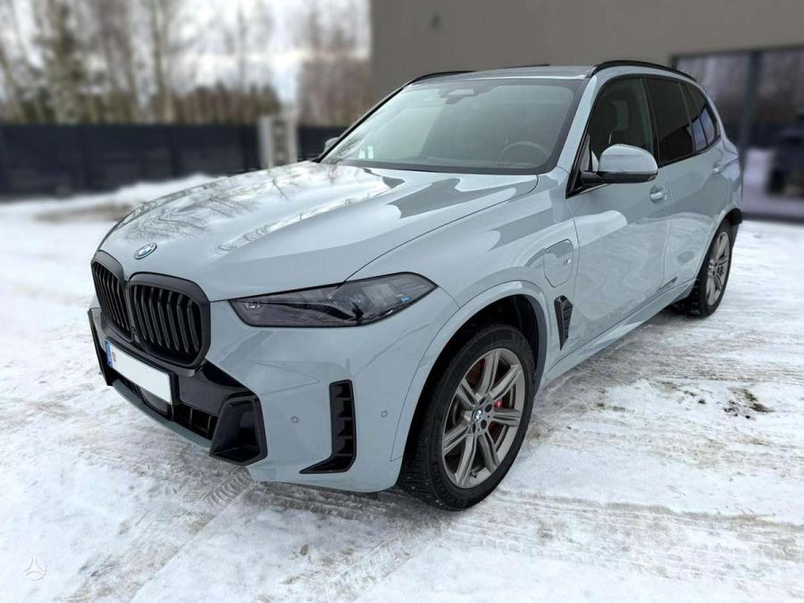 Pelēks BMW X5 2024 Kauņa, ar dzinēja tilpumu 3.00 L un nobraukumu 35 tūkst. km par 84200 €, foto 8 vietnē AUTOMOTO.COM.LV