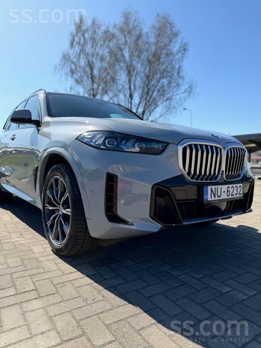 Pelēks BMW X5 2024 Rīga, ar dzinēja tilpumu 3.00 L un nobraukumu 41 tūkst. km par 66000 €, foto 4 vietnē AUTOMOTO.COM.LV