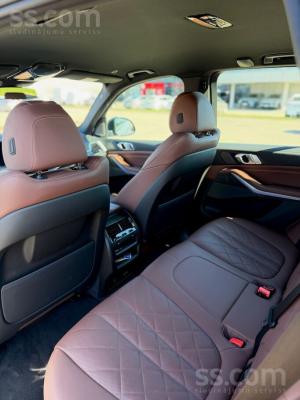 Pelēks BMW X5 2024 Rīga, ar dzinēja tilpumu 3.00 L un nobraukumu 41 tūkst. km par 66000 €, foto 8 vietnē AUTOMOTO.COM.LV