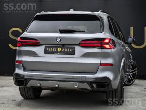 Grey BMW X5 2024 in Tukums, with an engine capacity of 3.00 L and mileage of 81 thousand km for 74990 €, photo 4 on AUTOMOTO.COM.LV