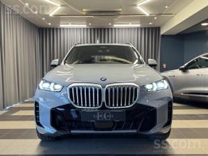 Pelēks BMW X5 2024 Rīga, ar dzinēja tilpumu 3.00 L un nobraukumu 41 tūkst. km par 65990 €, foto 4 vietnē AUTOMOTO.COM.LV