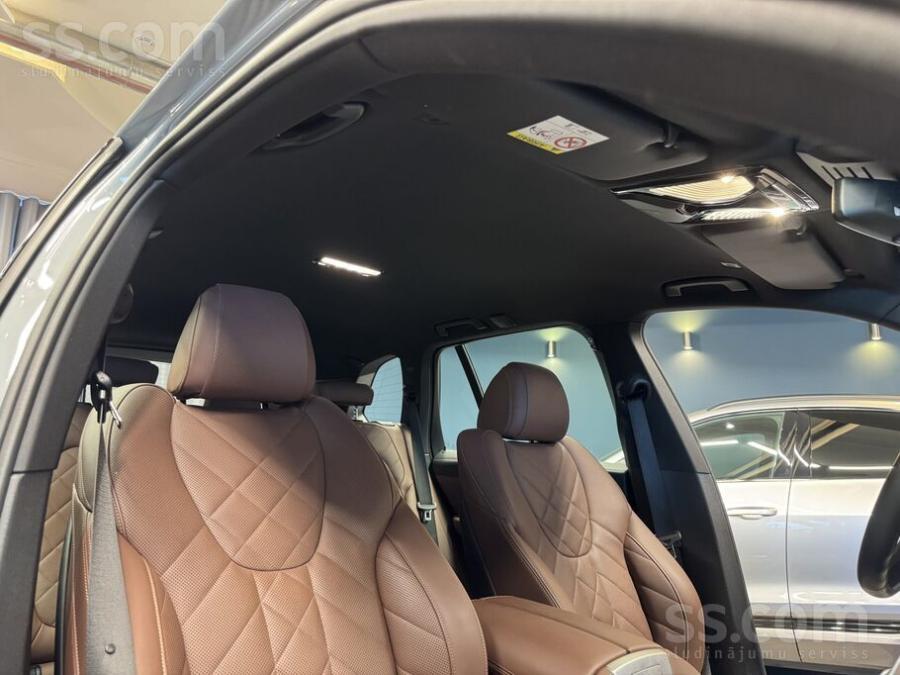Pelēks BMW X5 2024 Rīga, ar dzinēja tilpumu 3.00 L un nobraukumu 41 tūkst. km par 65990 €, foto 24 vietnē AUTOMOTO.COM.LV