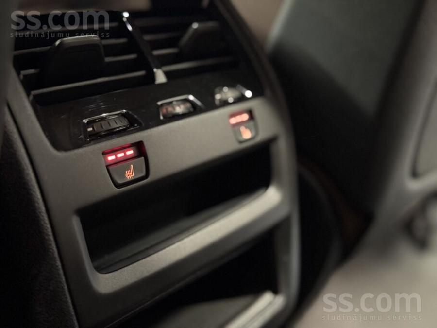 Pelēks BMW X5 2024 Rīga, ar dzinēja tilpumu 3.00 L un nobraukumu 41 tūkst. km par 65990 €, foto 30 vietnē AUTOMOTO.COM.LV