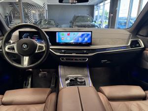 Grey BMW X5 2024 in Riga, with an engine capacity of 3.00 L and mileage of 41 thousand km for 64990 €, photo 15 on AUTOMOTO.COM.LV