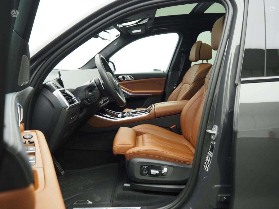 Pelēks BMW X5 2024 Viļņa, ar dzinēja tilpumu 2.99 L un nobraukumu 18 tūkst. km par 81900 €, foto 9 vietnē AUTOMOTO.COM.LV