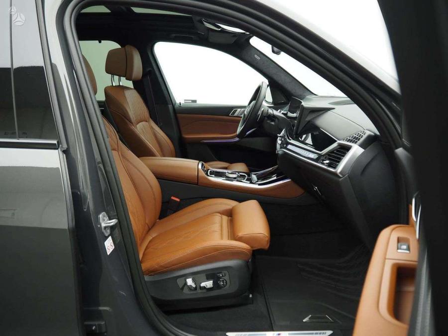 Pelēks BMW X5 2024 Viļņa, ar dzinēja tilpumu 2.99 L un nobraukumu 18 tūkst. km par 81900 €, foto 13 vietnē AUTOMOTO.COM.LV