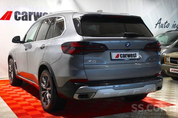 Pelēks BMW X5 2024 Rīga, ar dzinēja tilpumu 3.00 L un nobraukumu 22 tūkst. km par 75900 €, foto 7 vietnē AUTOMOTO.COM.LV
