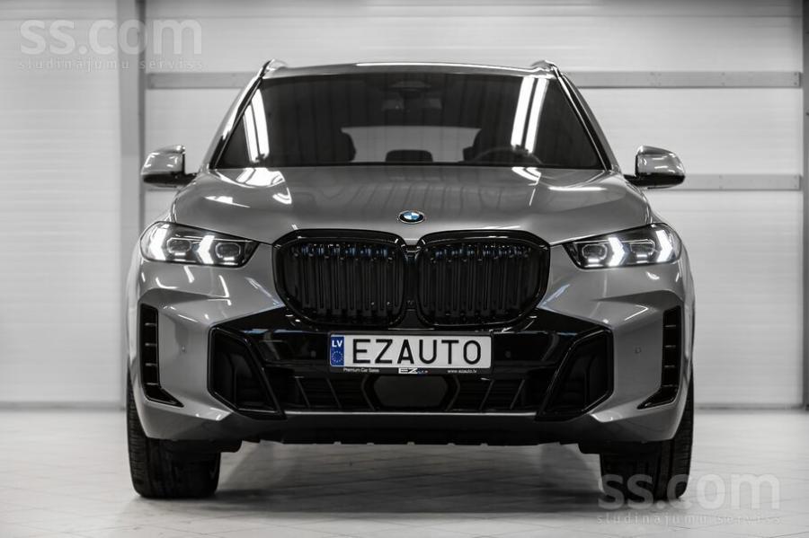 Grey BMW X5 2025 in Tukums, with an engine capacity of 3.00 L and mileage of 0 thousand km for 79990 €, photo 10 on AUTOMOTO.COM.LV