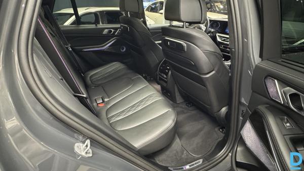 Pelēks BMW X5 2025 Mārupe, ar dzinēja tilpumu 3.00 L un nobraukumu 13 tūkst. km par 104990 €, foto 5 vietnē AUTOMOTO.COM.LV