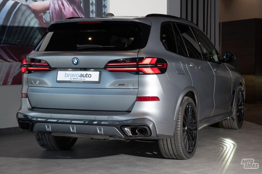 Pelēks BMW X5 2025 Kauņa, ar dzinēja tilpumu 3.00 L un nobraukumu 18 tūkst. km par 95774 €, foto 6 vietnē AUTOMOTO.COM.LV