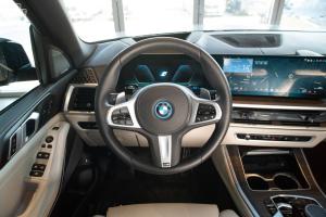 Pelēks BMW X5 2025 Kauņa, ar dzinēja tilpumu 3.00 L un nobraukumu 18 tūkst. km par 95774 €, foto 18 vietnē AUTOMOTO.COM.LV