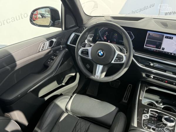 Grey BMW X5 2025 in Avizieniai, with an engine capacity of 3.00 L and mileage of 37 thousand km for 84900 €, photo 4 on AUTOMOTO.COM.LV