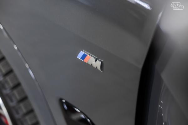 Grey BMW X5 2025 in Vilnius, with an engine capacity of 3.00 L and mileage of 16 thousand km for 85491 €, photo 10 on AUTOMOTO.COM.LV