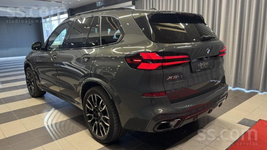 Pelēks BMW X5 2025 Rīga, ar dzinēja tilpumu 3.00 L un nobraukumu 13 tūkst. km par 98500 €, foto 6 vietnē AUTOMOTO.COM.LV