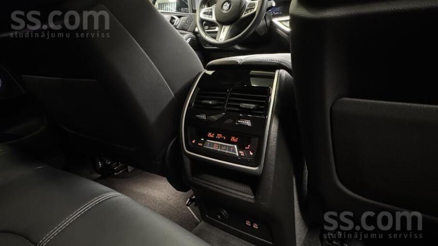 Pelēks BMW X5 2025 Rīga, ar dzinēja tilpumu 3.00 L un nobraukumu 13 tūkst. km par 98500 €, foto 13 vietnē AUTOMOTO.COM.LV