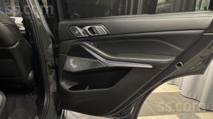 Pelēks BMW X5 2025 Rīga, ar dzinēja tilpumu 3.00 L un nobraukumu 13 tūkst. km par 98500 €, foto 17 vietnē AUTOMOTO.COM.LV