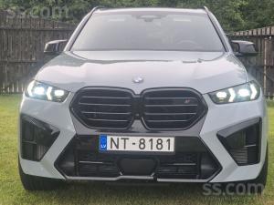 Grey BMW X5 2025 in Riga, with an engine capacity of 4.40 L and mileage of 10 thousand km for 91500 €, photo  on AUTOMOTO.COM.LV