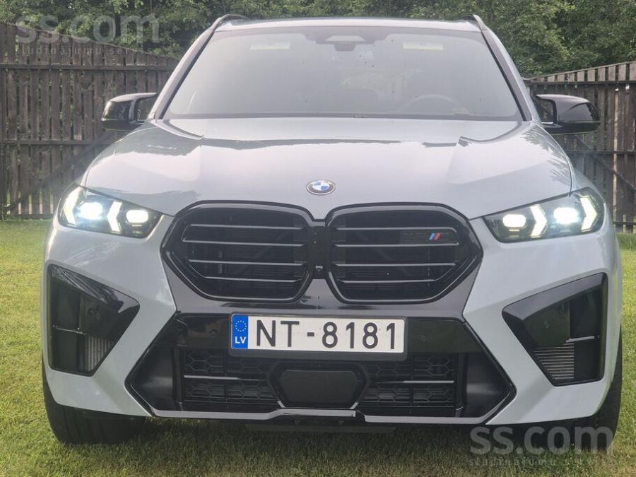 Grey BMW X5 2025 in Riga, with an engine capacity of 4.40 L and mileage of 10 thousand km for 91500 €, photo 1 on AUTOMOTO.COM.LV