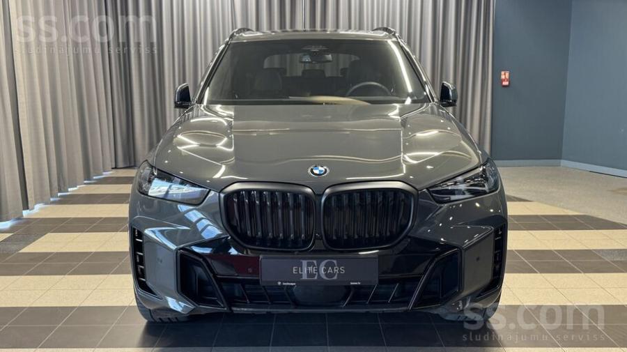 Pelēks BMW X5 2025 Rīga, ar dzinēja tilpumu 3.00 L un nobraukumu 13 tūkst. km par 95900 €, foto 3 vietnē AUTOMOTO.COM.LV
