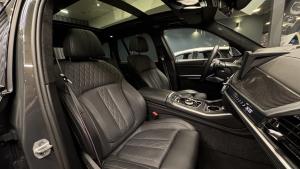 Grey BMW X5 2025 in Riga, with an engine capacity of 3.00 L and mileage of 13 thousand km for 95900 €, photo 11 on AUTOMOTO.COM.LV