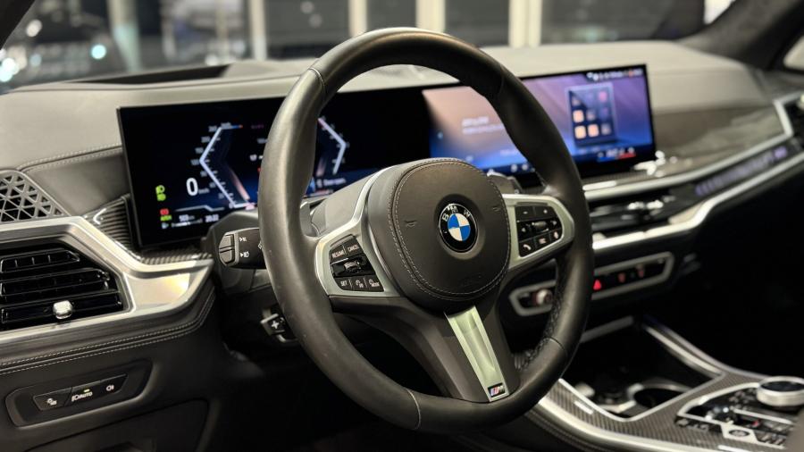 Grey BMW X5 2025 in Riga, with an engine capacity of 3.00 L and mileage of 13 thousand km for 95900 €, photo 23 on AUTOMOTO.COM.LV