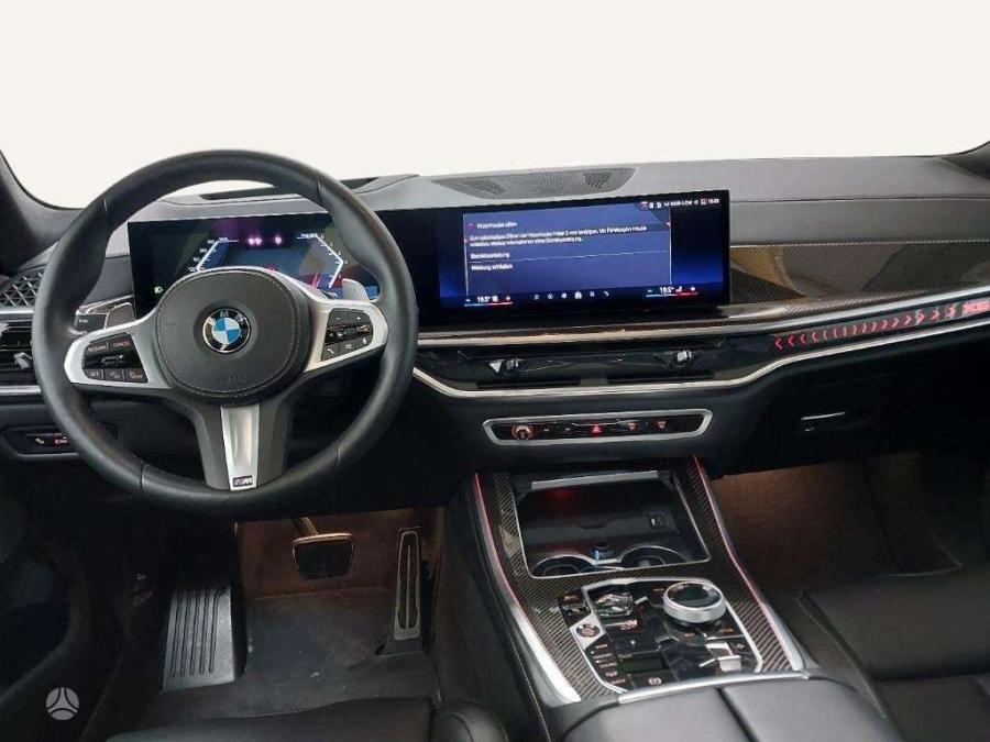 Grey BMW X5 2025 in Vilnius, with an engine capacity of 2.99 L and mileage of 74 thousand km for 77777 €, photo 9 on AUTOMOTO.COM.LV