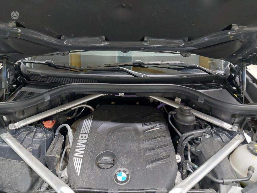 Grey BMW X5 2025 in Vilnius, with an engine capacity of 2.99 L and mileage of 74 thousand km for 77777 €, photo 12 on AUTOMOTO.COM.LV