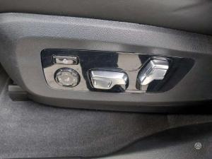 Grey BMW X5 2025 in Vilnius, with an engine capacity of 2.99 L and mileage of 74 thousand km for 77777 €, photo 20 on AUTOMOTO.COM.LV