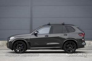 Pelēks BMW X5 2025 Rīga, ar dzinēja tilpumu 3.00 L un nobraukumu 40 tūkst. km par 77300 €, foto 7 vietnē AUTOMOTO.COM.LV