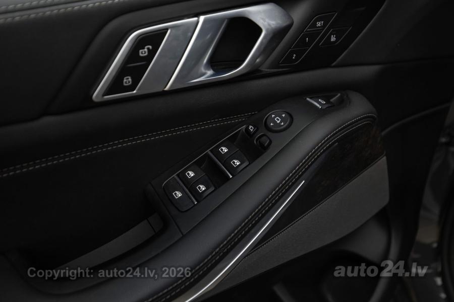 Pelēks BMW X5 2025 Rīga, ar dzinēja tilpumu 3.00 L un nobraukumu 40 tūkst. km par 77300 €, foto 12 vietnē AUTOMOTO.COM.LV