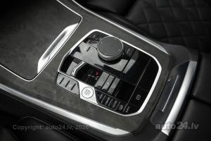 Pelēks BMW X5 2025 Rīga, ar dzinēja tilpumu 3.00 L un nobraukumu 40 tūkst. km par 77300 €, foto 13 vietnē AUTOMOTO.COM.LV