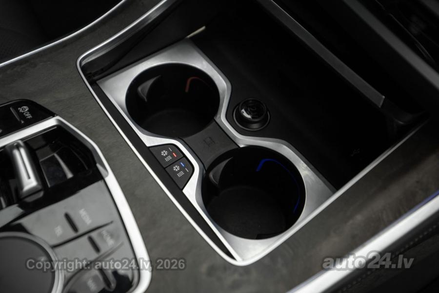 Pelēks BMW X5 2025 Rīga, ar dzinēja tilpumu 3.00 L un nobraukumu 40 tūkst. km par 77300 €, foto 22 vietnē AUTOMOTO.COM.LV