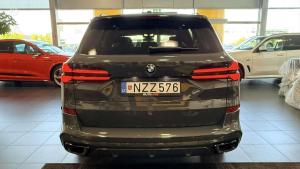 Pelēks BMW X5 2025 Viļņa, ar dzinēja tilpumu 3.00 L un nobraukumu 75 tūkst. km par 78888 €, foto 7 vietnē AUTOMOTO.COM.LV
