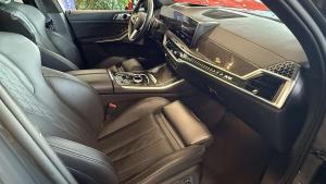 Pelēks BMW X5 2025 Viļņa, ar dzinēja tilpumu 3.00 L un nobraukumu 75 tūkst. km par 78888 €, foto 17 vietnē AUTOMOTO.COM.LV