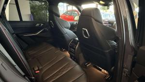 Pelēks BMW X5 2025 Viļņa, ar dzinēja tilpumu 3.00 L un nobraukumu 75 tūkst. km par 78888 €, foto 20 vietnē AUTOMOTO.COM.LV