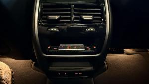 Pelēks BMW X5 2025 Viļņa, ar dzinēja tilpumu 3.00 L un nobraukumu 75 tūkst. km par 78888 €, foto 24 vietnē AUTOMOTO.COM.LV