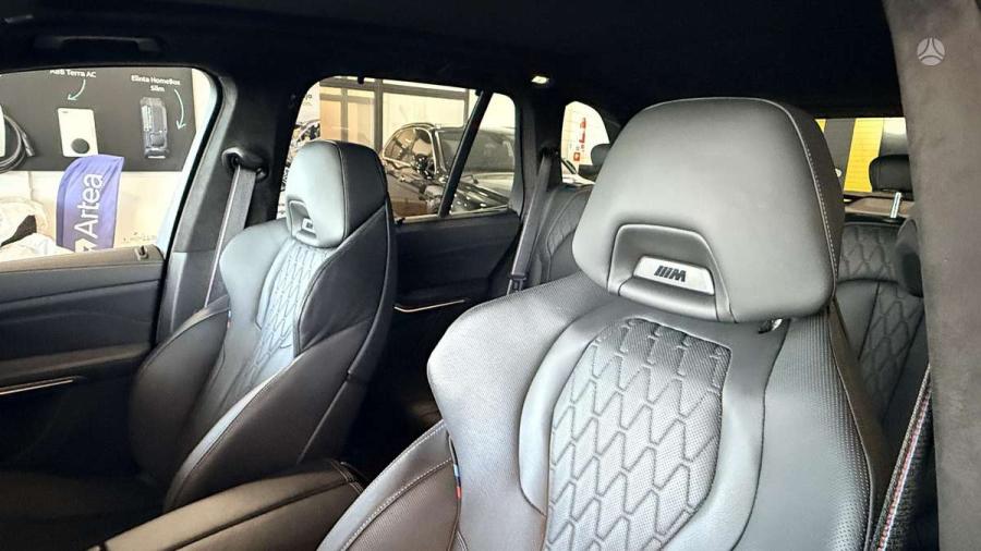 Pelēks BMW X5 2025 Viļņa, ar dzinēja tilpumu 3.00 L un nobraukumu 75 tūkst. km par 78888 €, foto 39 vietnē AUTOMOTO.COM.LV