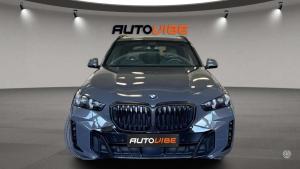 Grey BMW X5 2025 in Vilnius, with an engine capacity of 3.00 L and mileage of 77 thousand km for 74989 €, photo 3 on AUTOMOTO.COM.LV