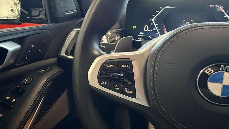 Grey BMW X5 2025 in Vilnius, with an engine capacity of 3.00 L and mileage of 77 thousand km for 74989 €, photo 27 on AUTOMOTO.COM.LV