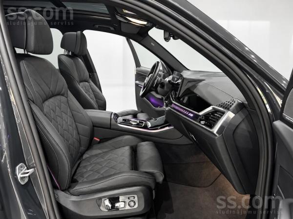 Pelēks BMW X5 2025 Rīga, ar dzinēja tilpumu 3.00 L un nobraukumu 19 tūkst. km par 69900 €, foto 9 vietnē AUTOMOTO.COM.LV