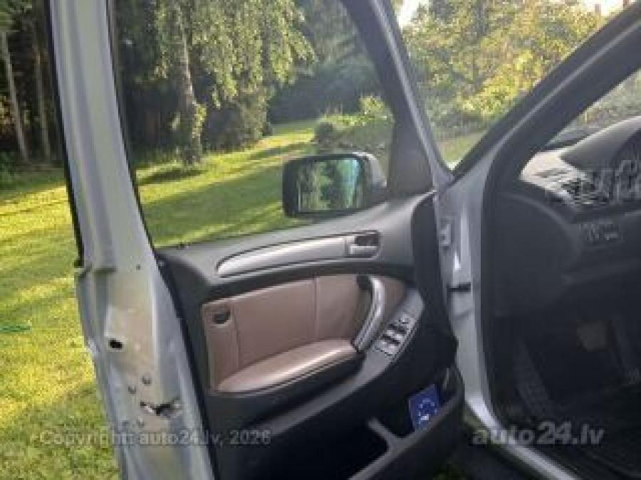 Grey BMW X5 2005 in Tallinn, with an engine capacity of 3.00 L and mileage of 36 thousand km for 6000 €, photo 8 on AUTOMOTO.COM.LV